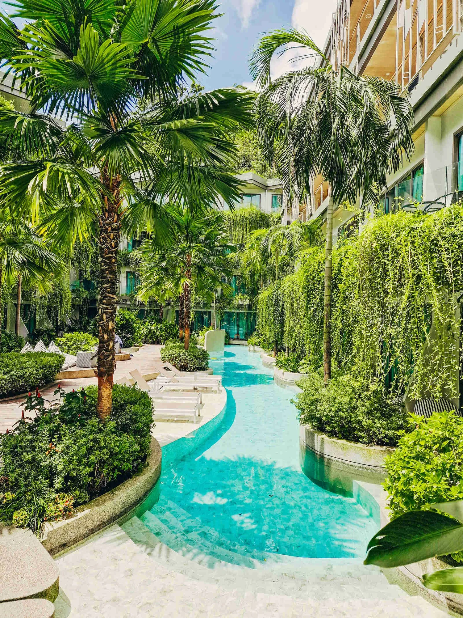 Panwaburi Beachfront Hotel Review: Is it worth it? — Helena Bradbury