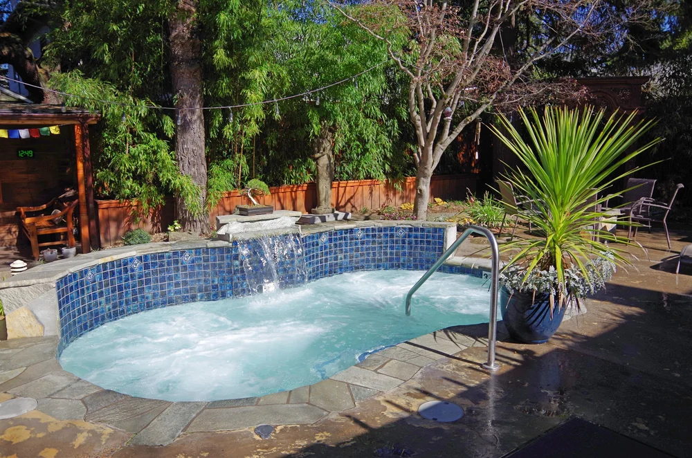 Soaking Pool — The Everett House