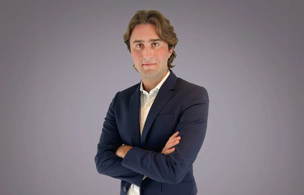 Zachary Marciano — Valor