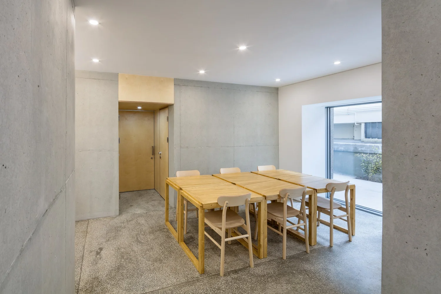 CONCRETE LIBRARY — AGIT STUDIO