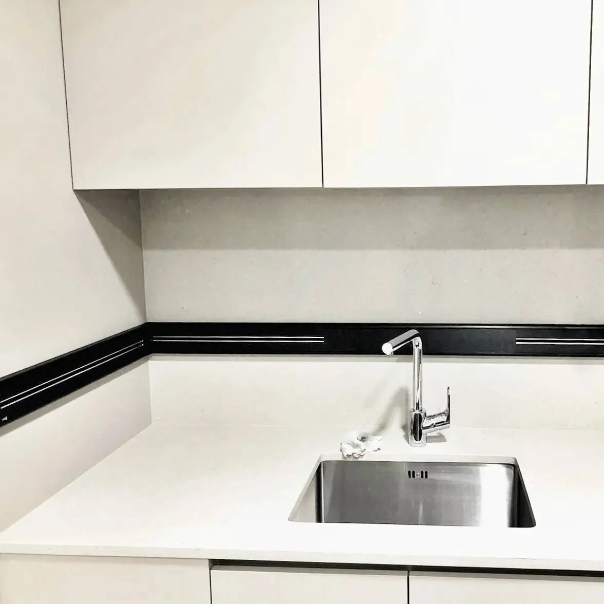 Line8 Power Track System