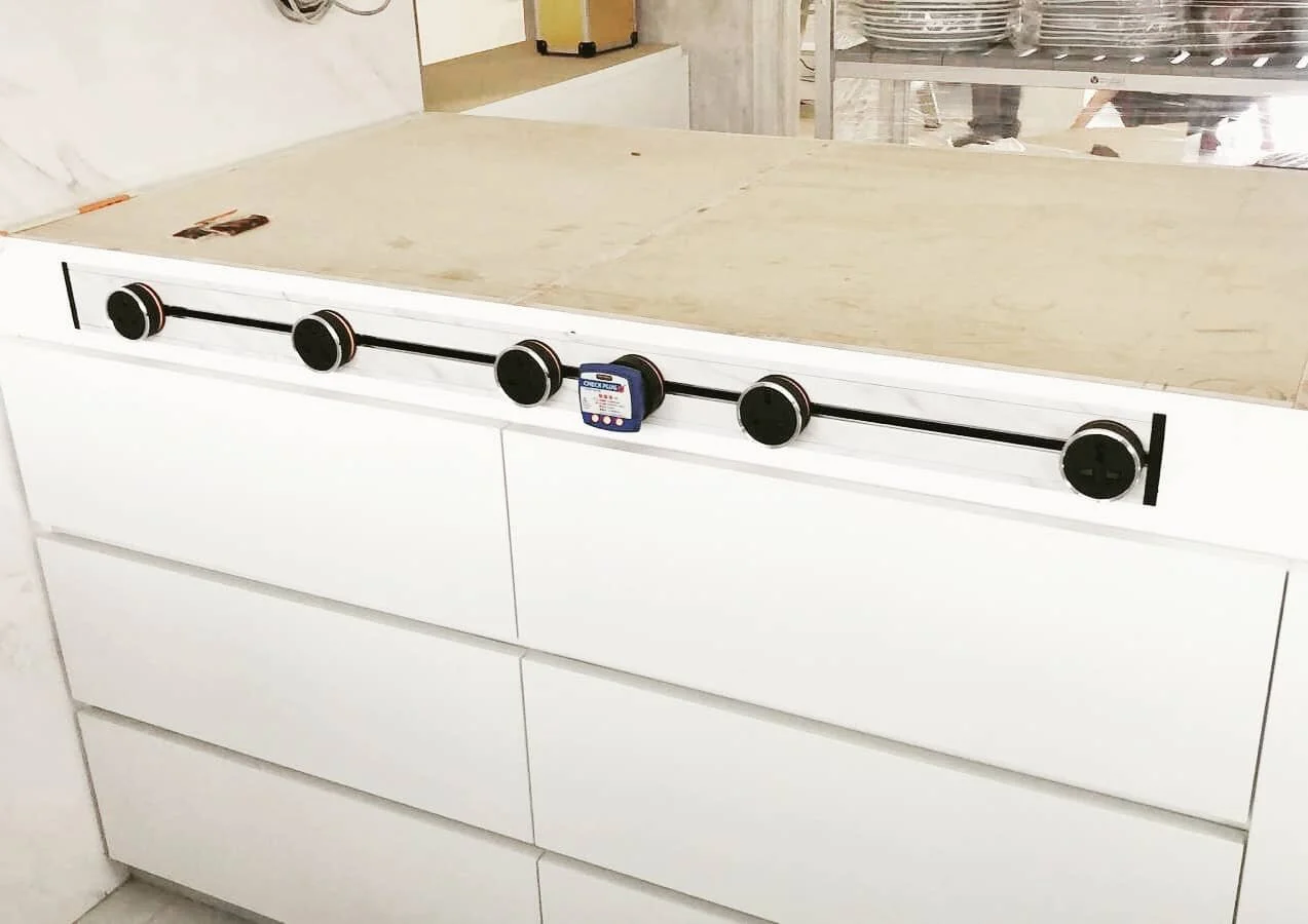 Line8 Power Track System