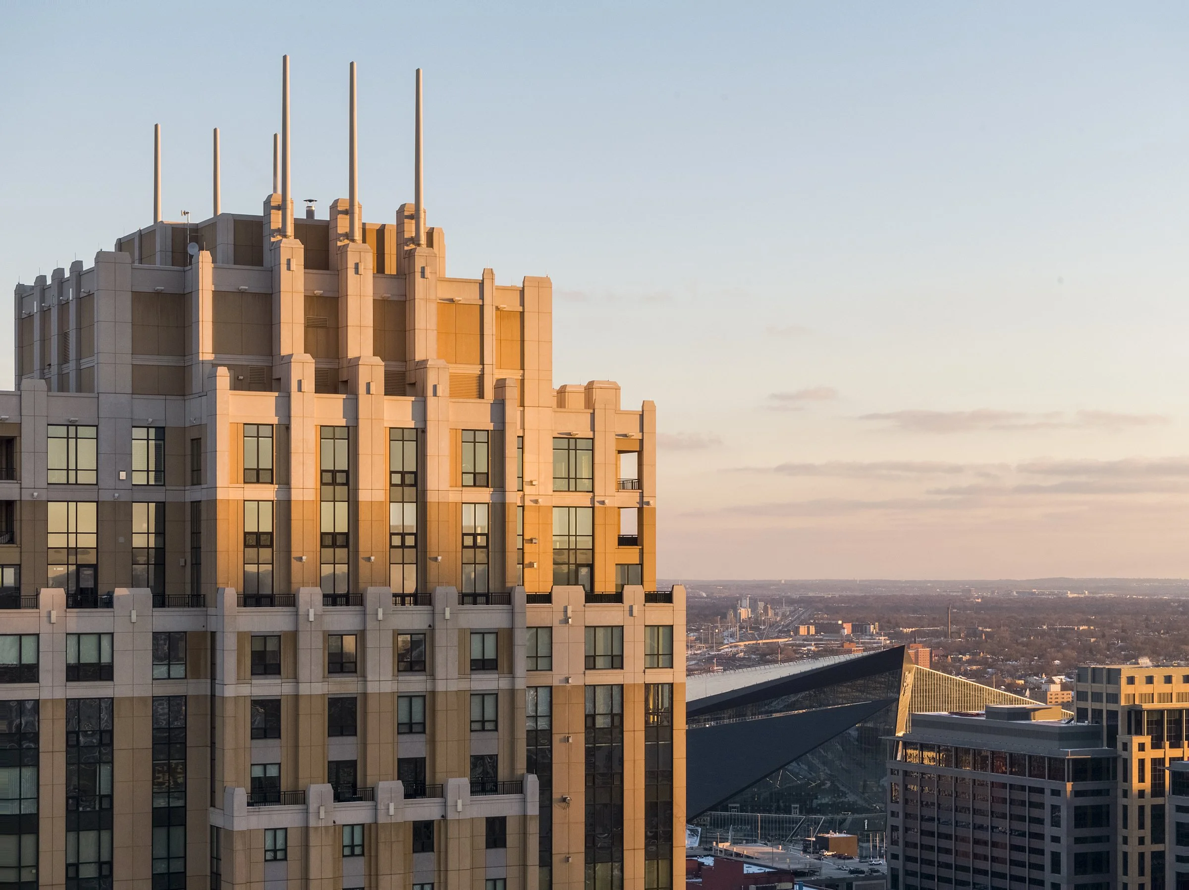 Building Spotlight Series: The Carlyle — Cynthia Froid Group