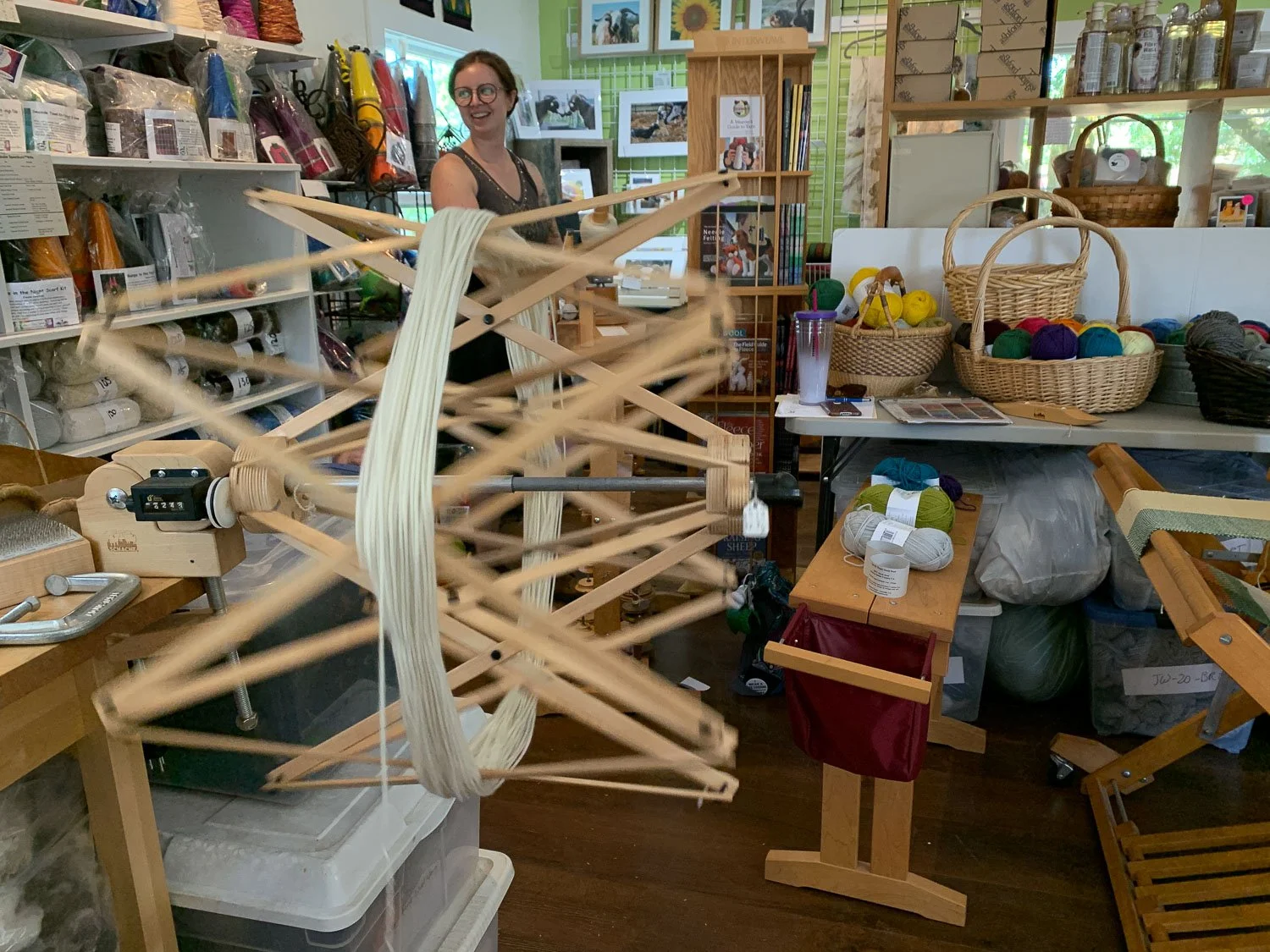 Learn to Weave - Floor Loom — Meridian Jacobs