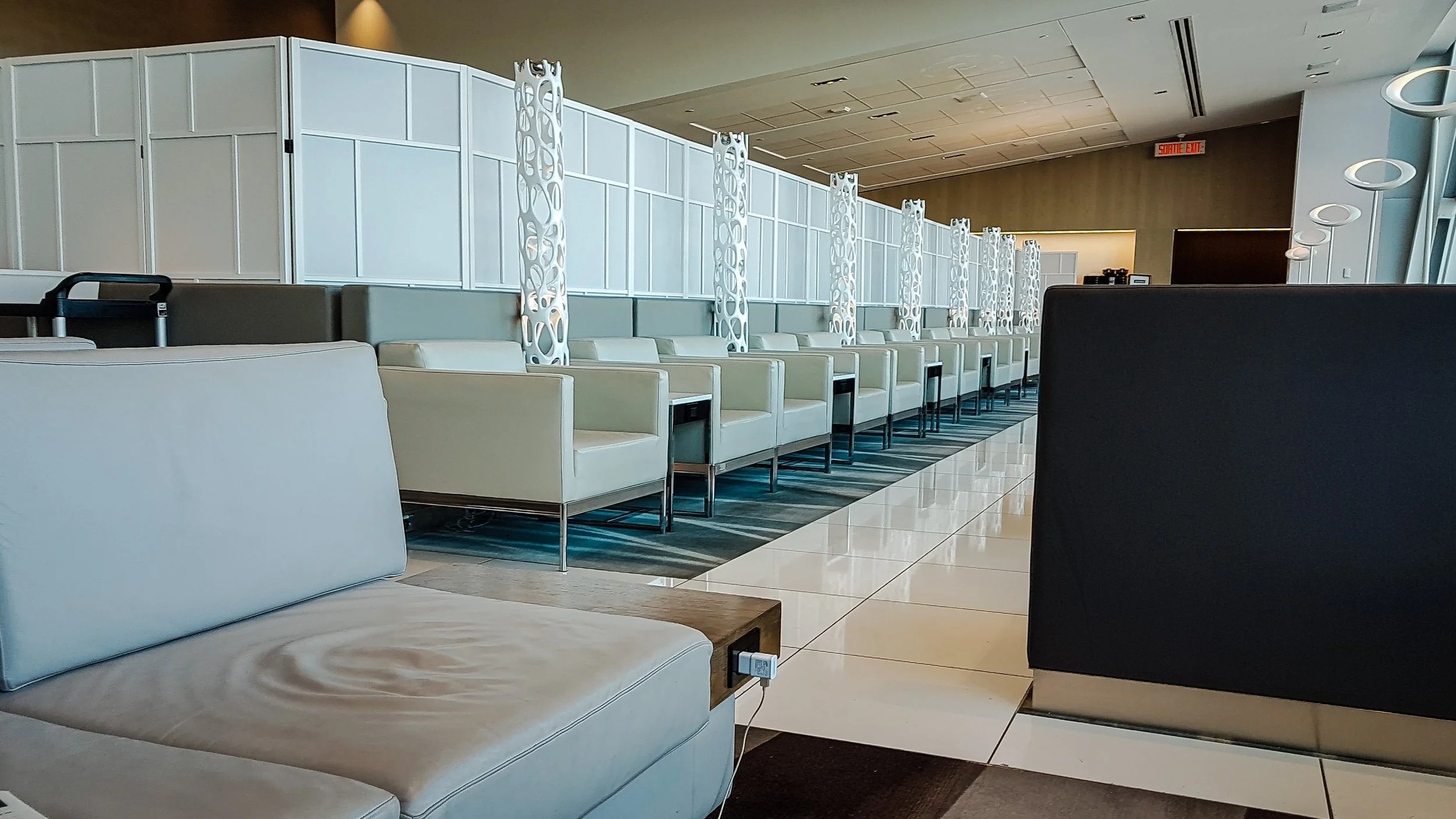 National Bank Lounge Review - Montreal Airport YUL — Hyder Sea Travels