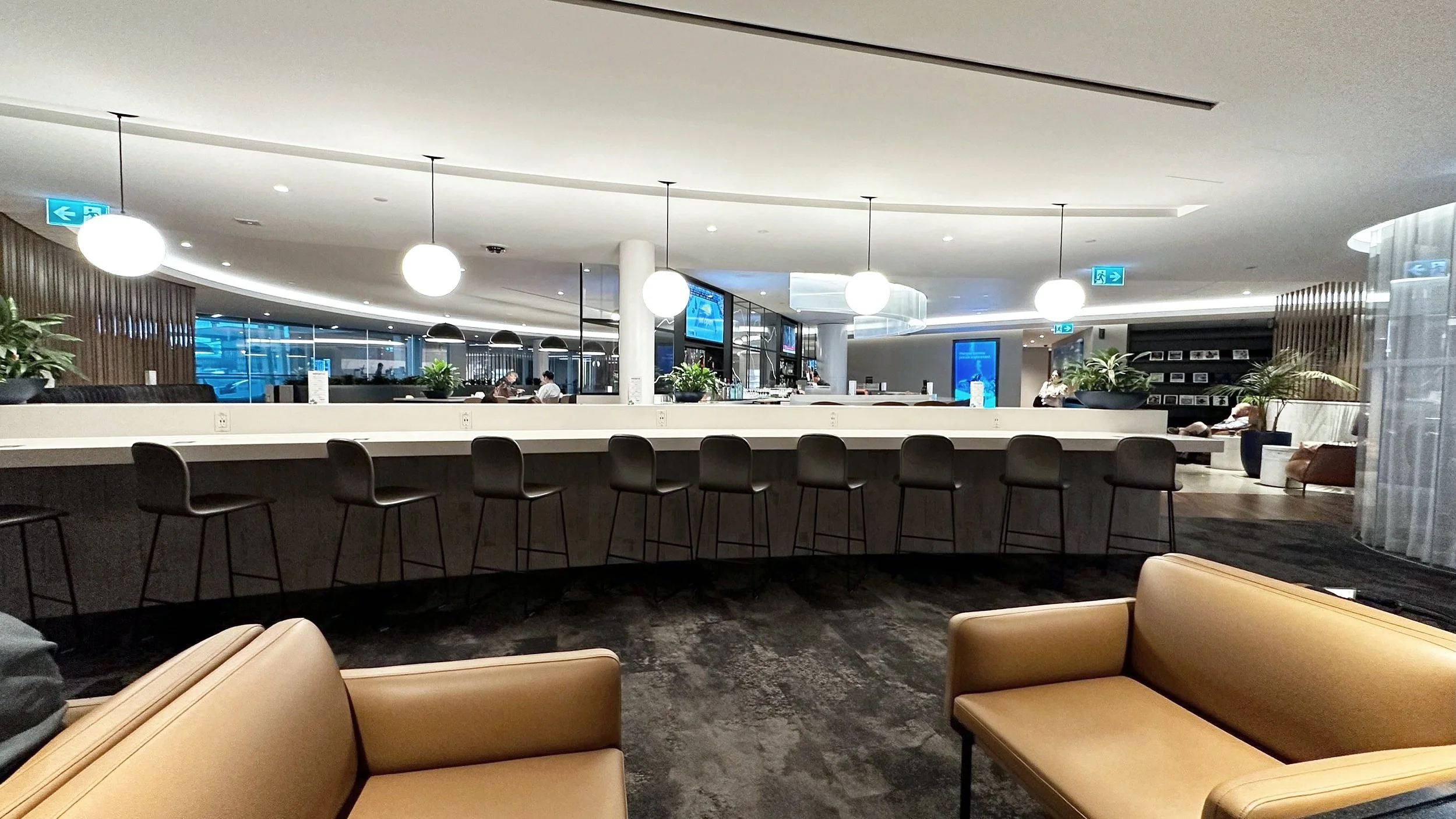 Westjet Elevation Lounge Calgary - Order Food and Drinks From Your ...