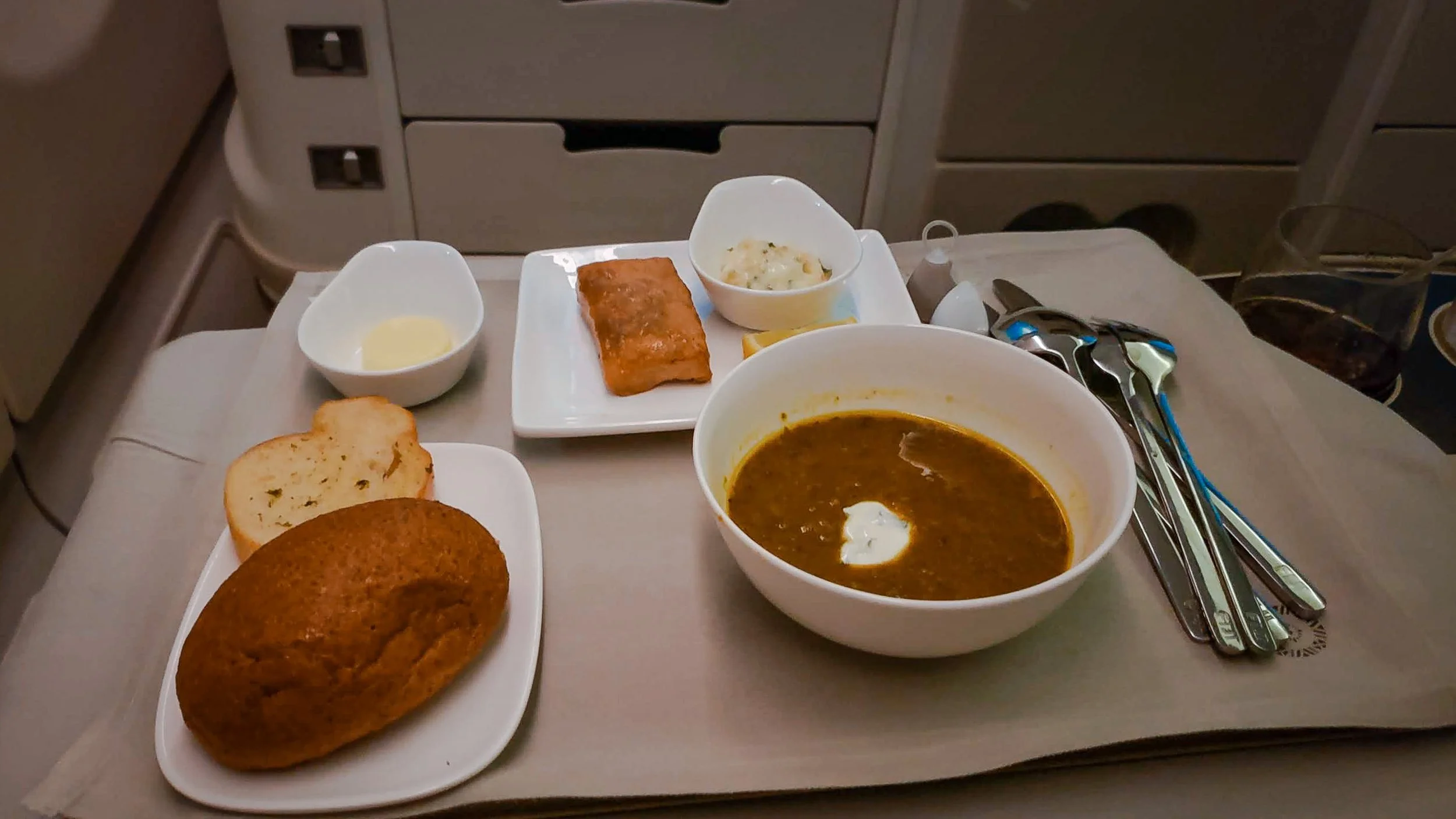 Fiji Airways Business Class Review - LAX to Nadi (Airbus A330) — Hyder ...
