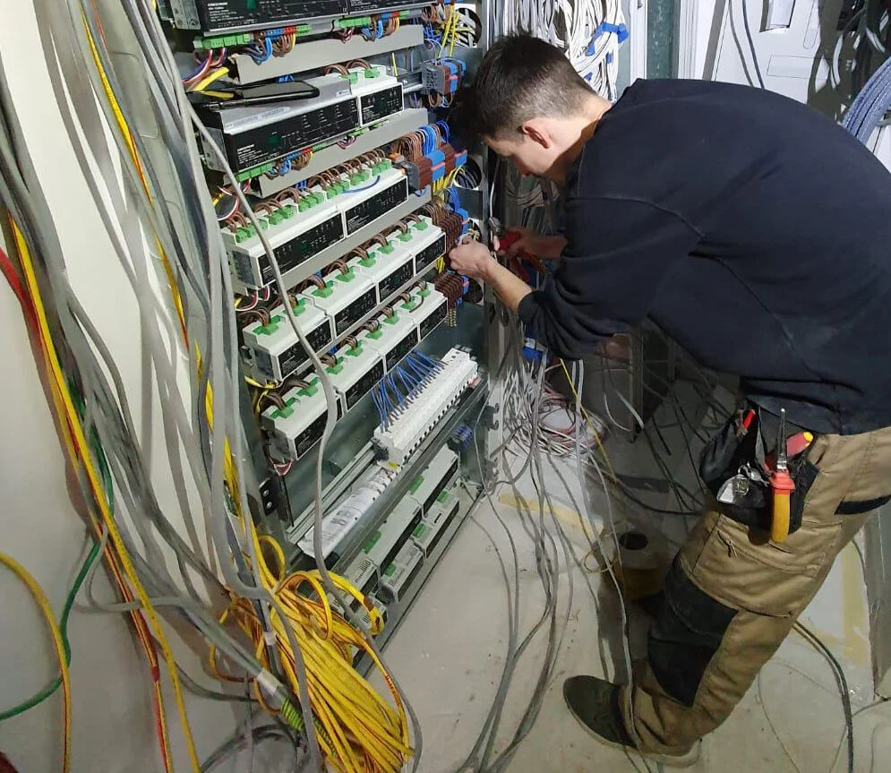 NW Electrical Neale Wadsworth Electrical - Surrey and South West