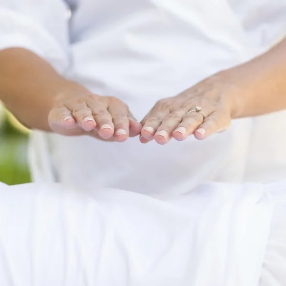 Reiki Healing Certification Near Me | Sat Nam Yoga Chicago — Sat Nam ...