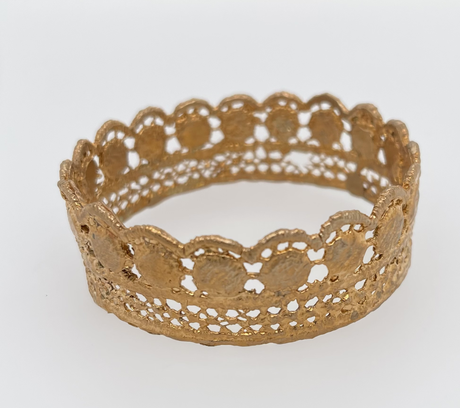 Bronze Scalloped Bangle — Gabrielle Jewelry