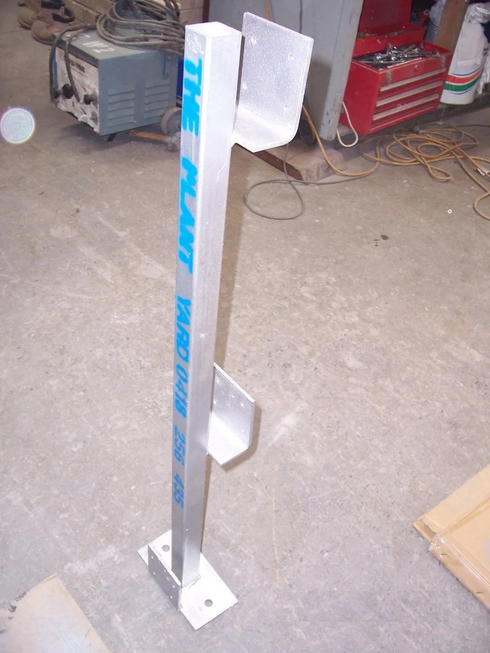 Formwork Handrail Safety Posts — THE PLANT YARD