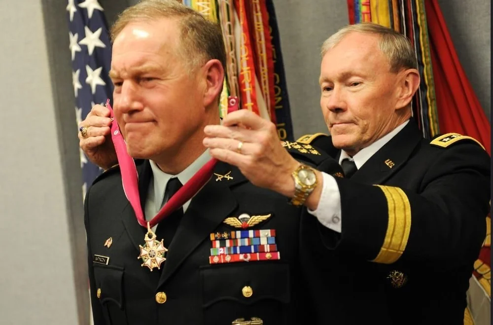 12320 General Walter Natynczyk – Chief of the Defence Staff– 2008 to ...