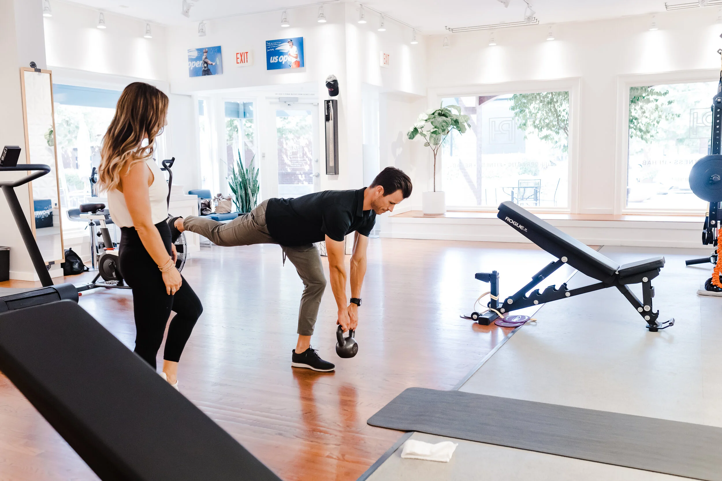 PERFORMANCE HOUSE : LUXURY HEALTH