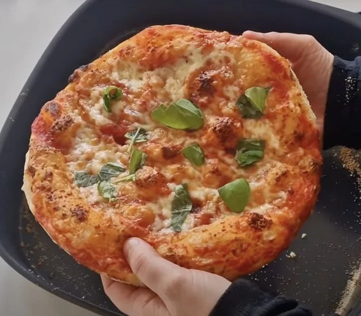 Easy No-Knead Pizza Dough