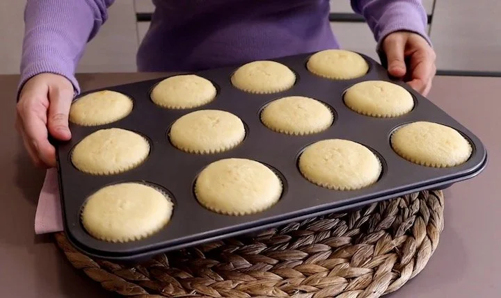 Make Any Style Vanilla Cake With One Amazing Recipe