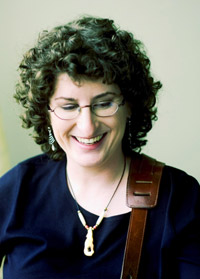 Interview: Eve Goldberg — Ukulele in the Classroom