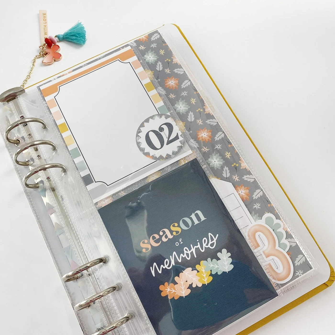 Gratitude Album Foundation Pages by Theresa Using the Goldenrod ...