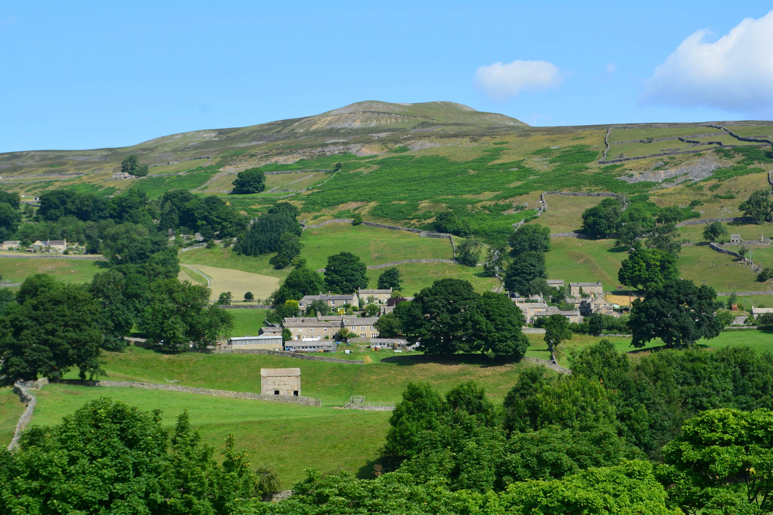A Meander through Swaledale walking holiday — Muddy Boots Walking ...