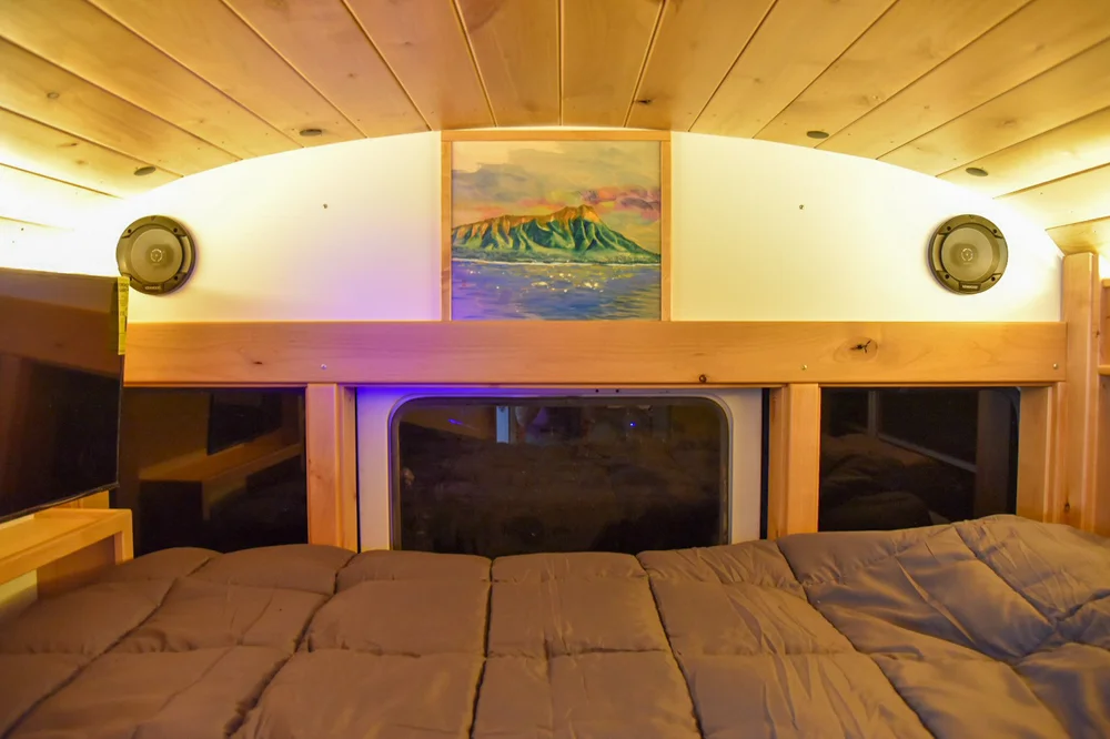 The Road Dawg Bus — YETIBUS, LLC