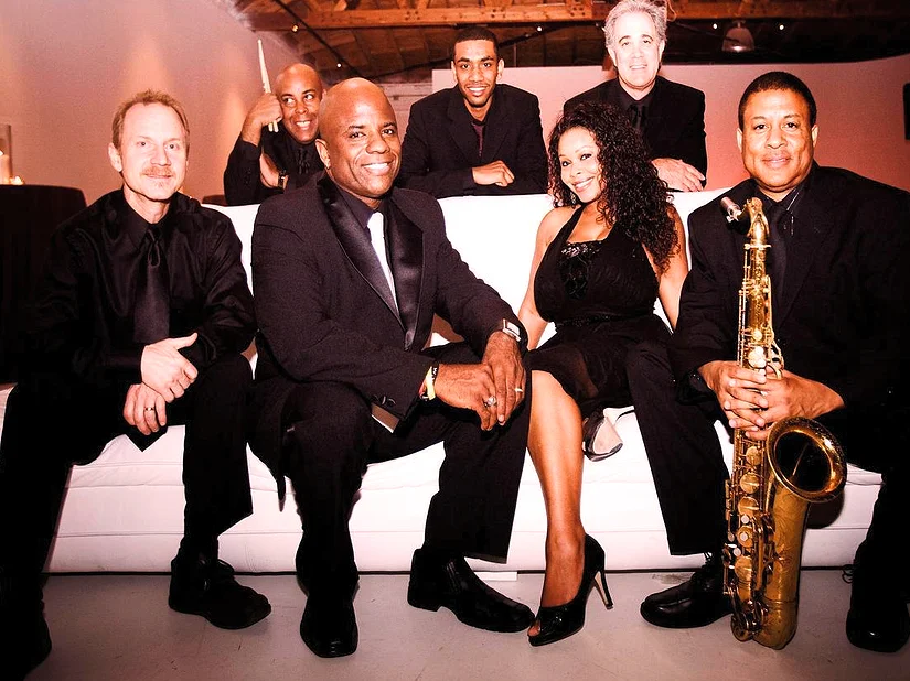 The Novas Band — Dash Entertainment