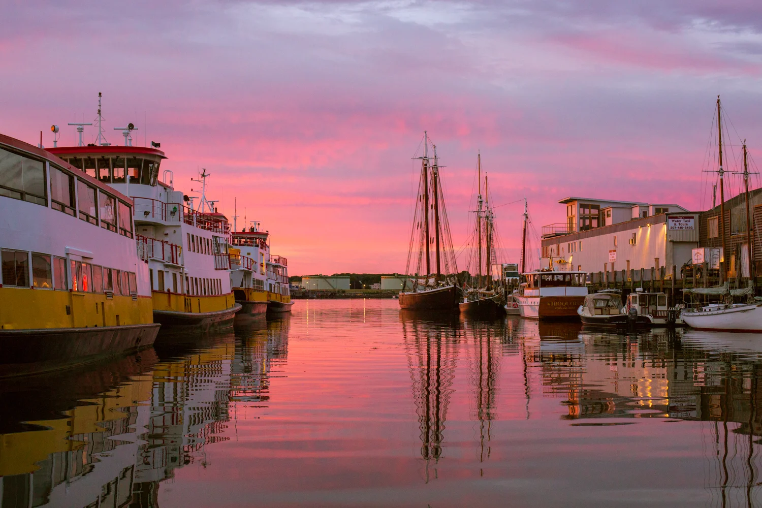 Old Port — Rafael Macias