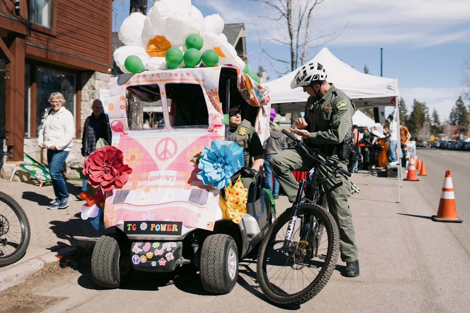 Tahoe City SNOWFEST Street Faire | Floats, Fun & Tahoe Spirit — North ...