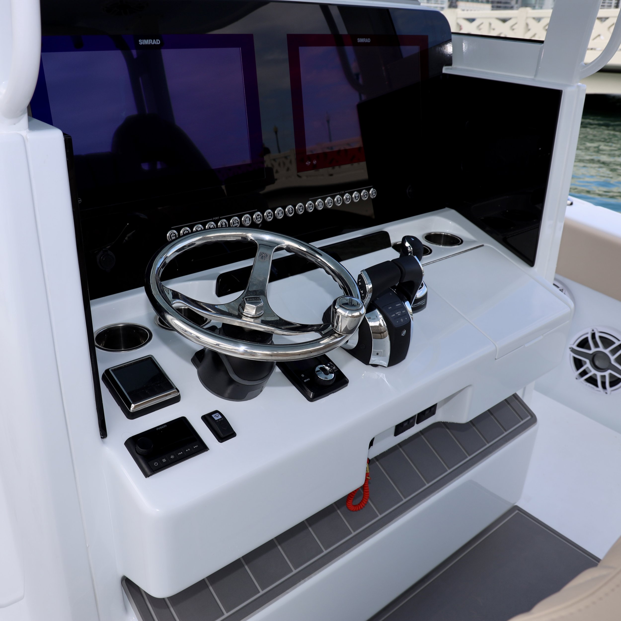 Freeman 35 — Freeman Boatworks