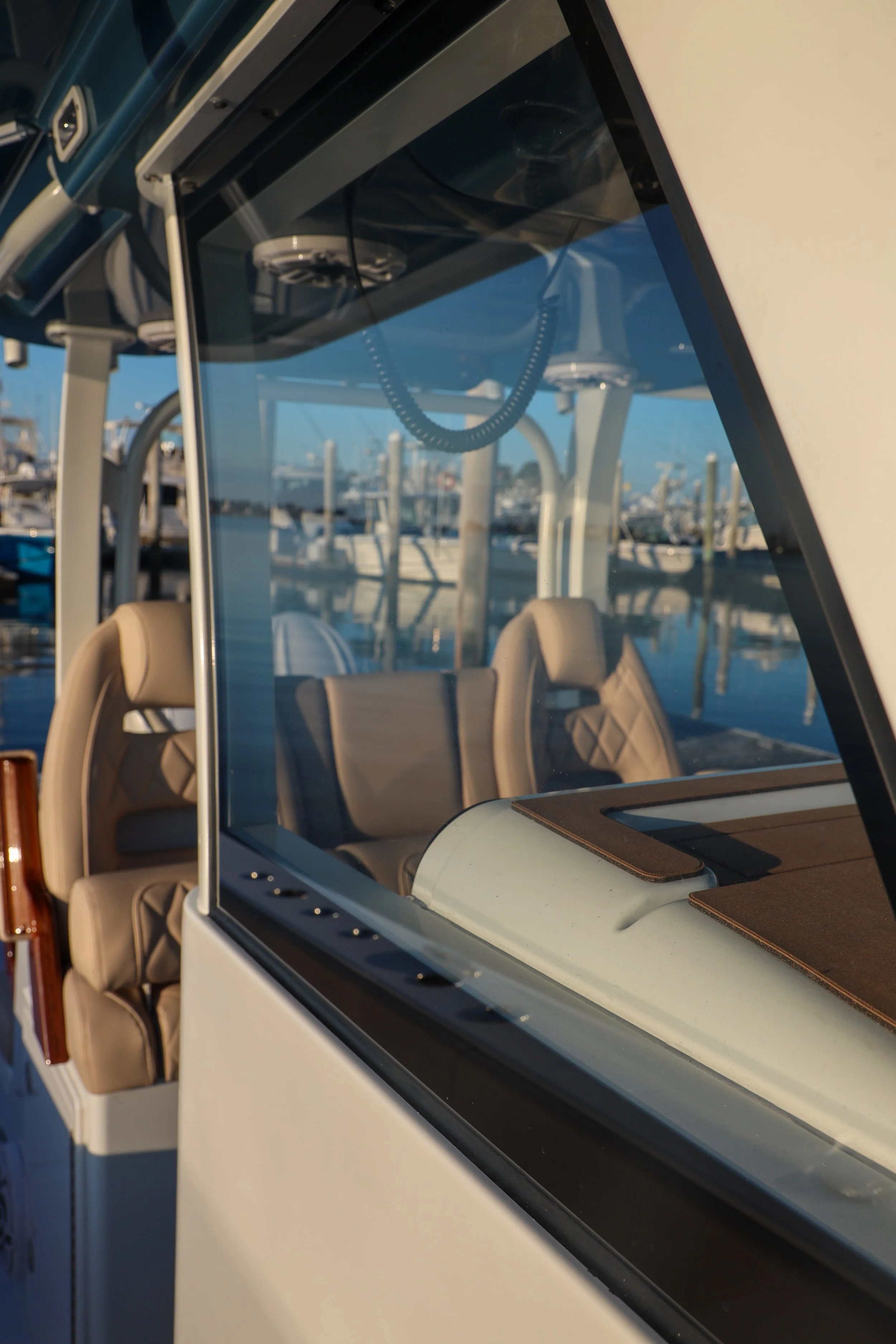 Freeman 38 — Freeman Boatworks