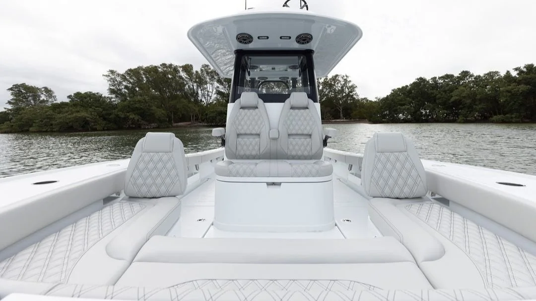 Options by Model | Discover Your Perfect Boat - Customize Now — Freeman ...