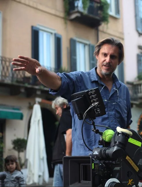 BIO — ROBERTO BADO'Roberto Bado' advertising reel