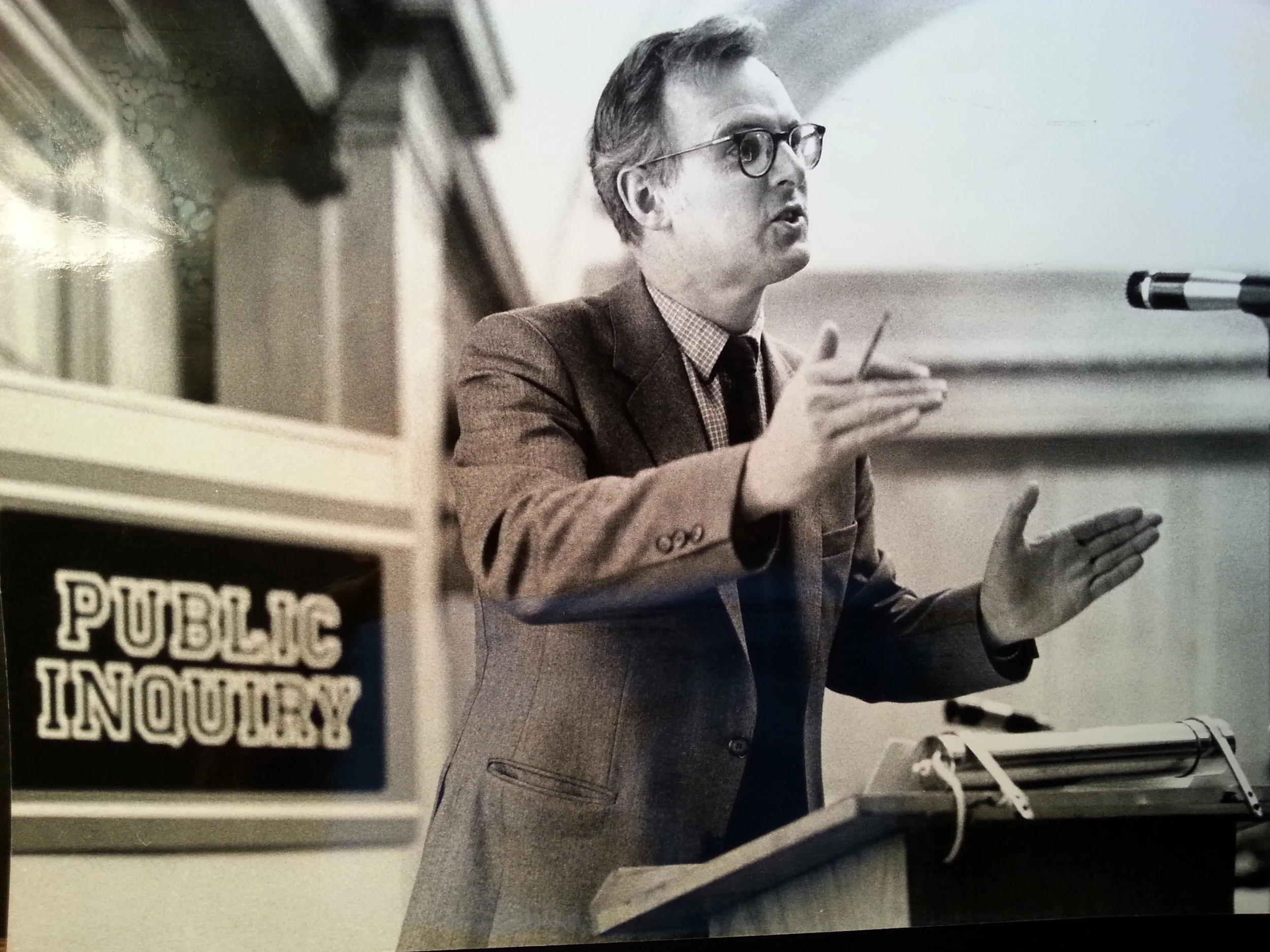 About — Robin Murray