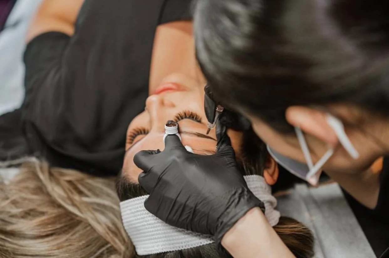 Permanent Make-Up Brow Training — Brows by Linnie