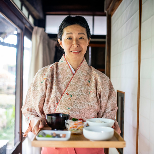 How to Successfully Navigate Japanese Hospitality Etiquette