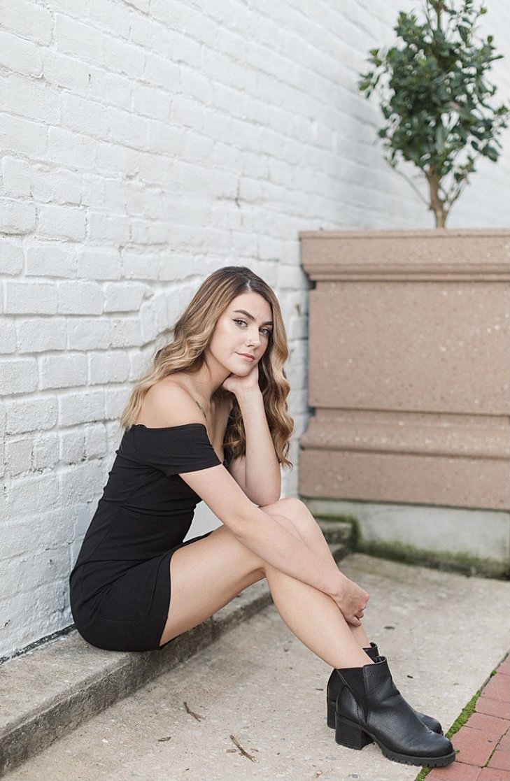 Sydney R. — Hannah Noelle Models