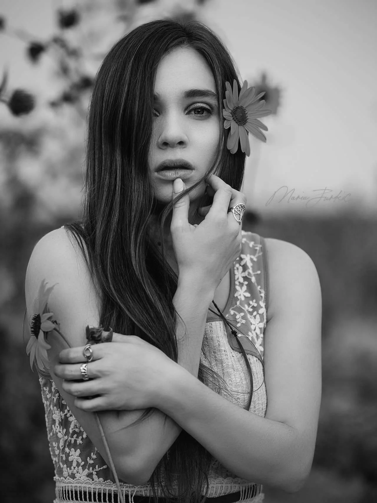 WOMEN (2) — HN MODELS