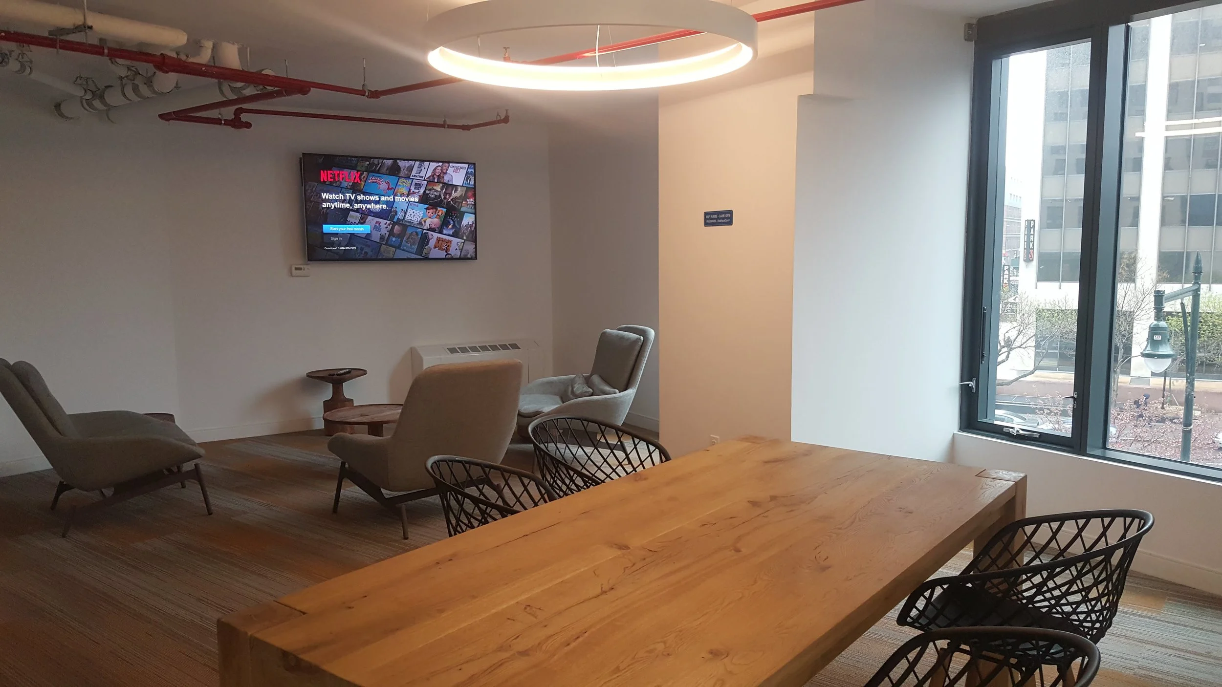 Business & Commercial TV Wall Installation NYC | TV On My Wall