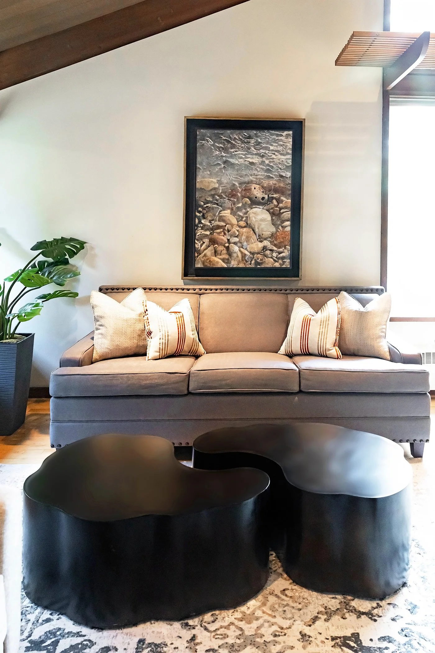 COMMERCIAL GATHERING SPACE - Nest Design Studio