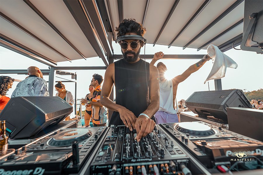 Everywhere Selector: James Selva Reflects On The Algorhythm Of His DJ ...