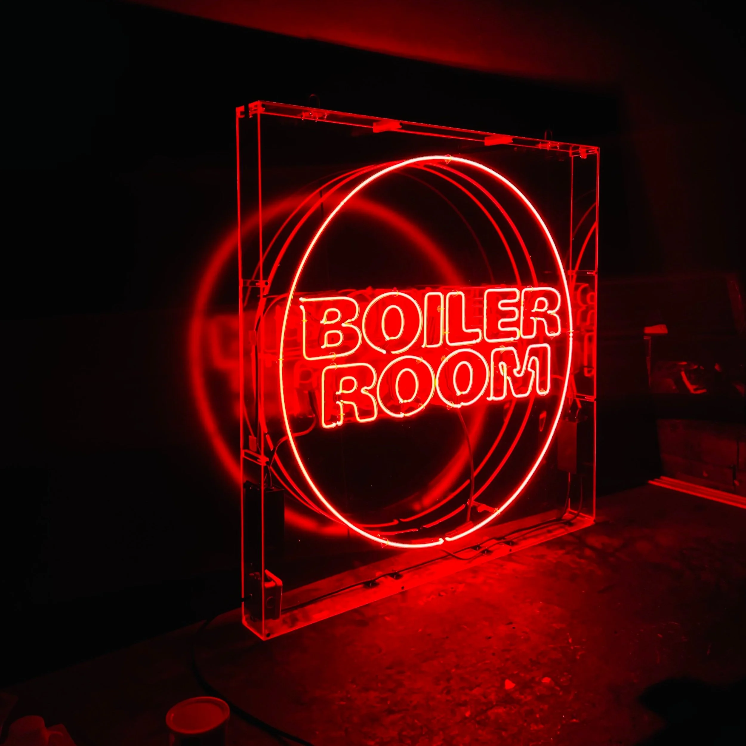 Custom Neon and Signage — SOLAS NEON SIGN Co. - Neon Sign Workshop ...