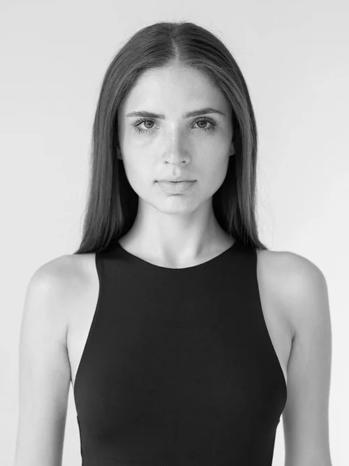 WOMEN — Dot Models