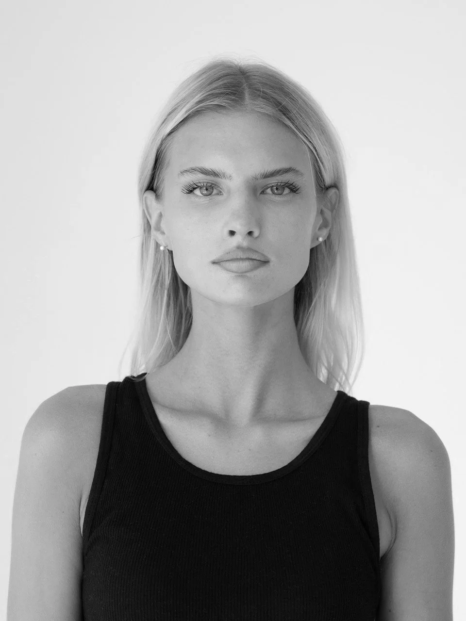 WOMEN | Discover Quality Women Models Today — Dot Models