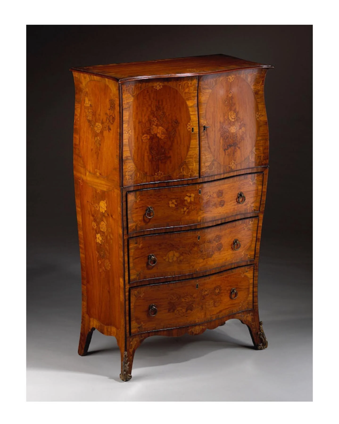 Norfolk Antique Dealers, Restoration, Conservation, Carving and Gilding.