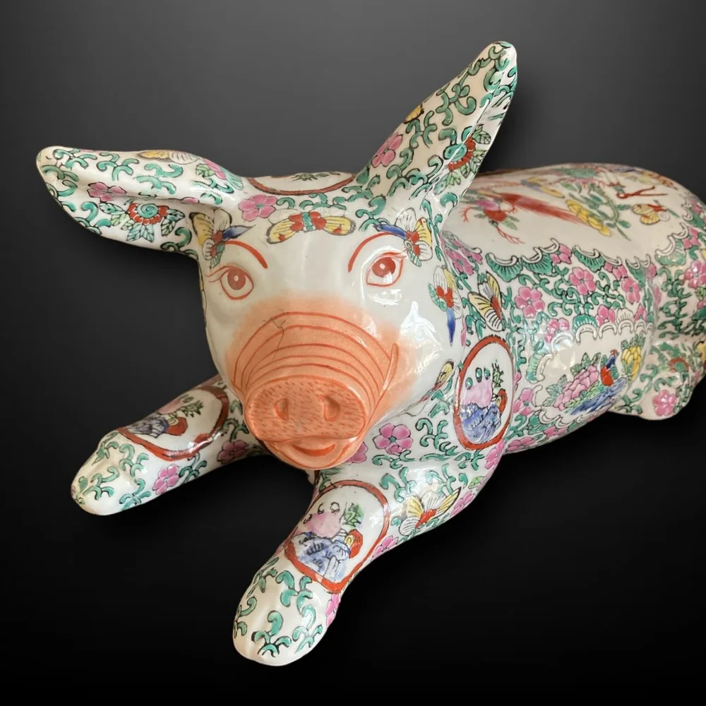 Pig and rose | Taler-travel.ru