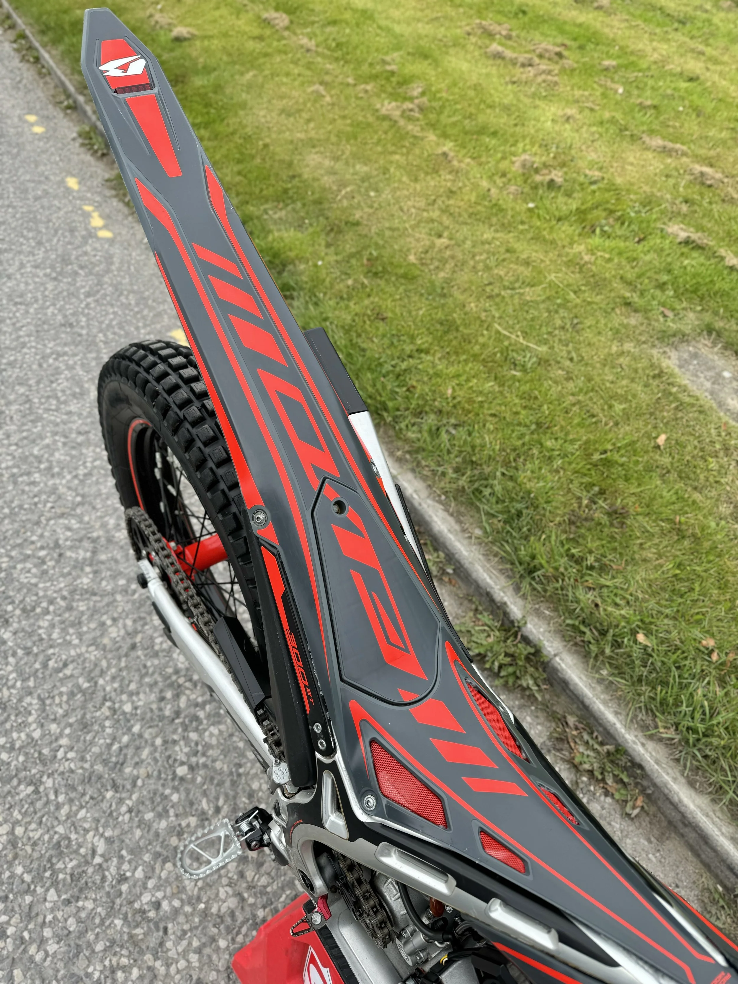 Store 2 — Acklams Beta