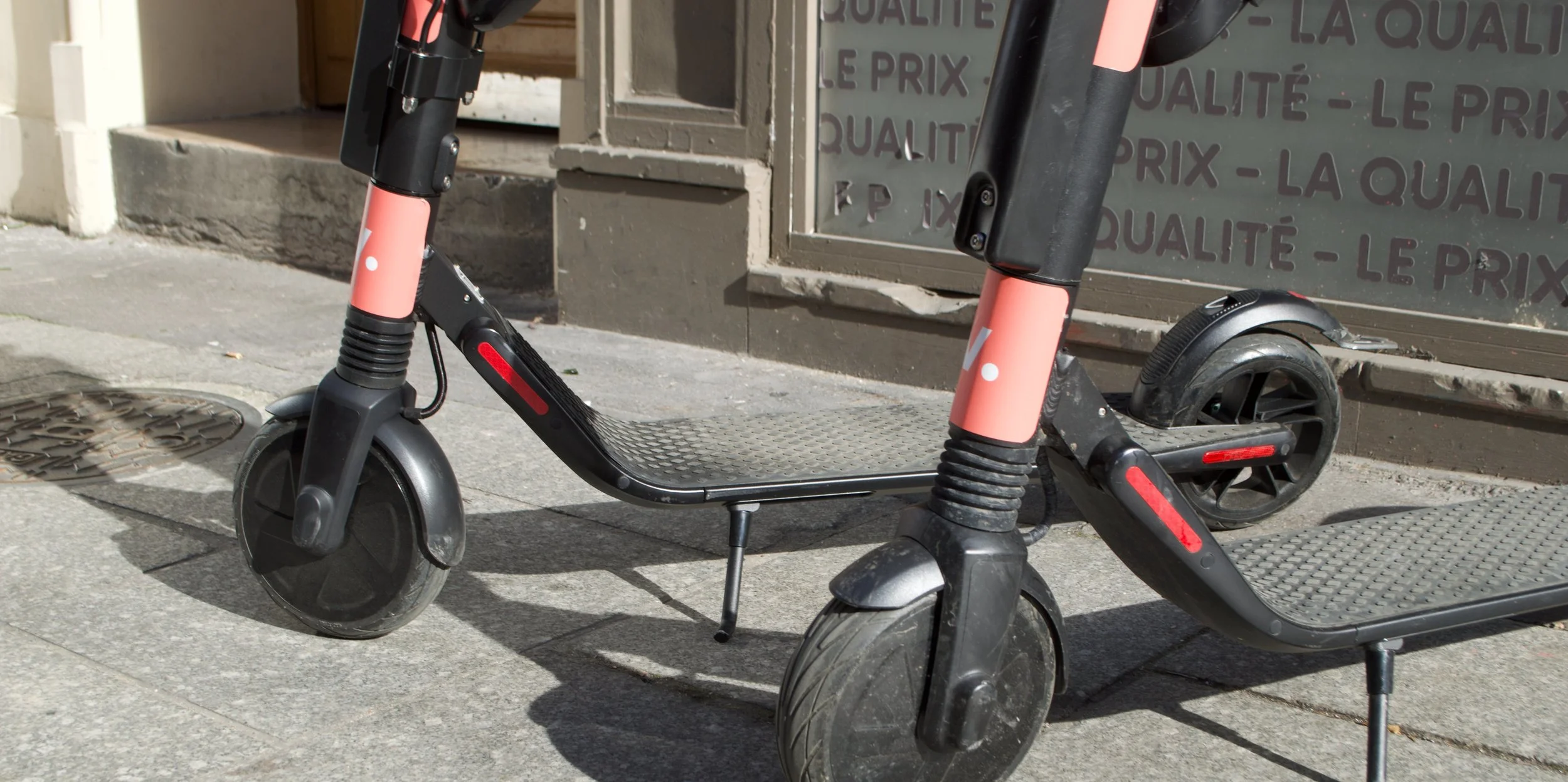Voi Scooters in Paris — Tunnel Time