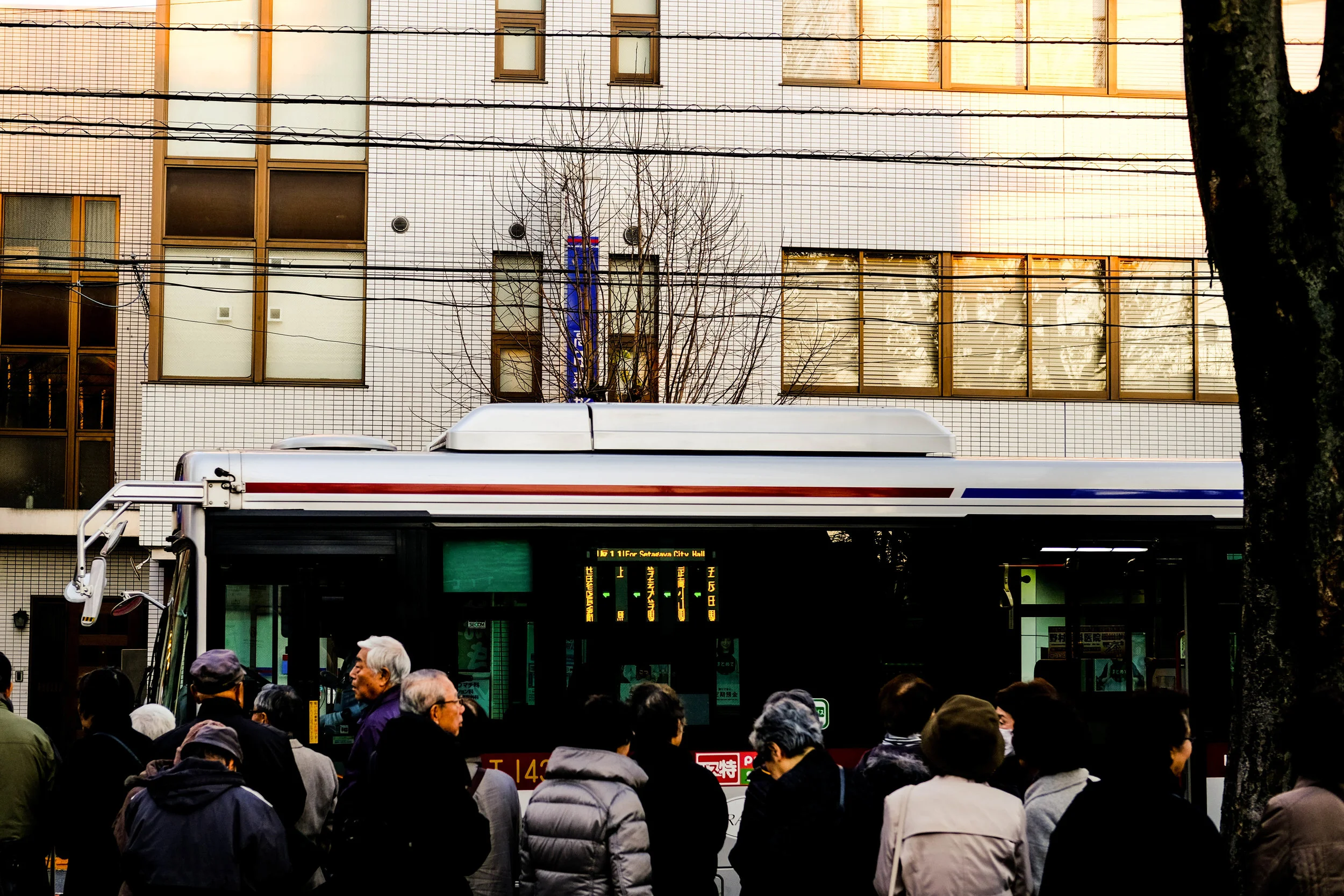 Tokyo Toei Bus — Tunnel Time