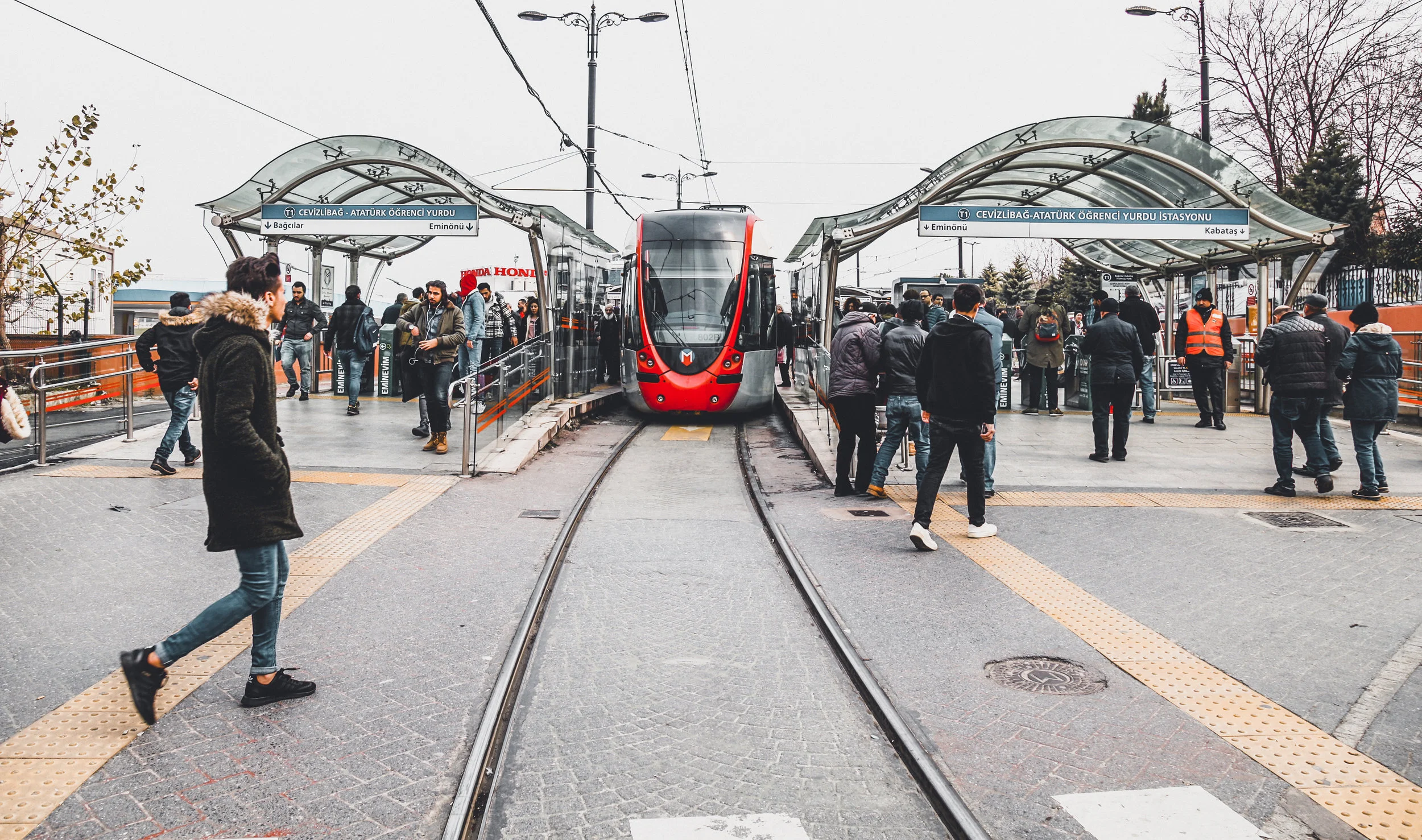 Istanbul Tramway — Tunnel Time