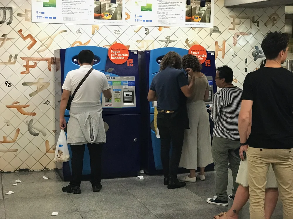 Lisbon Public Transportation Tickets & Fares — Tunnel Time