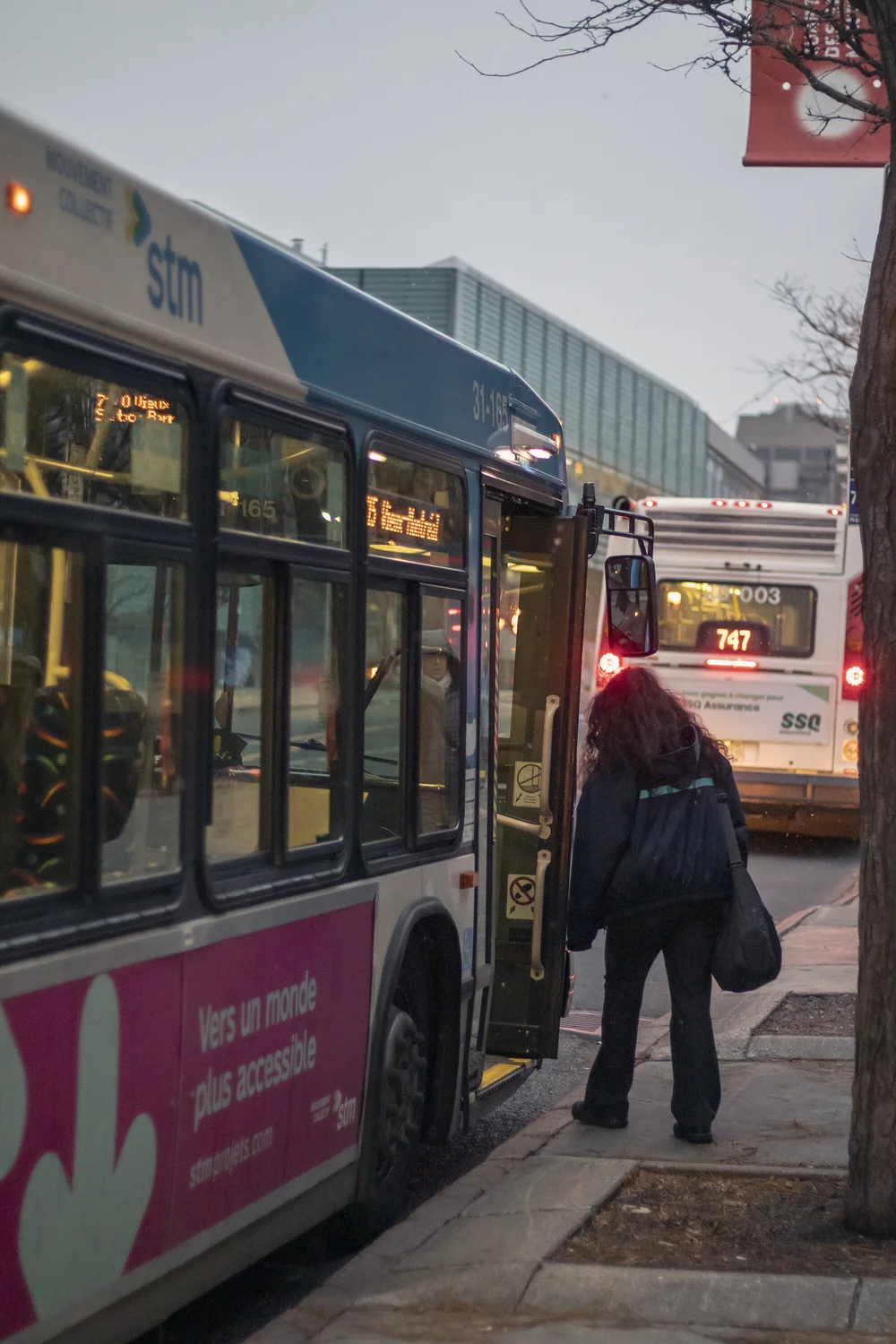 Montréal Buses — Tunnel Time