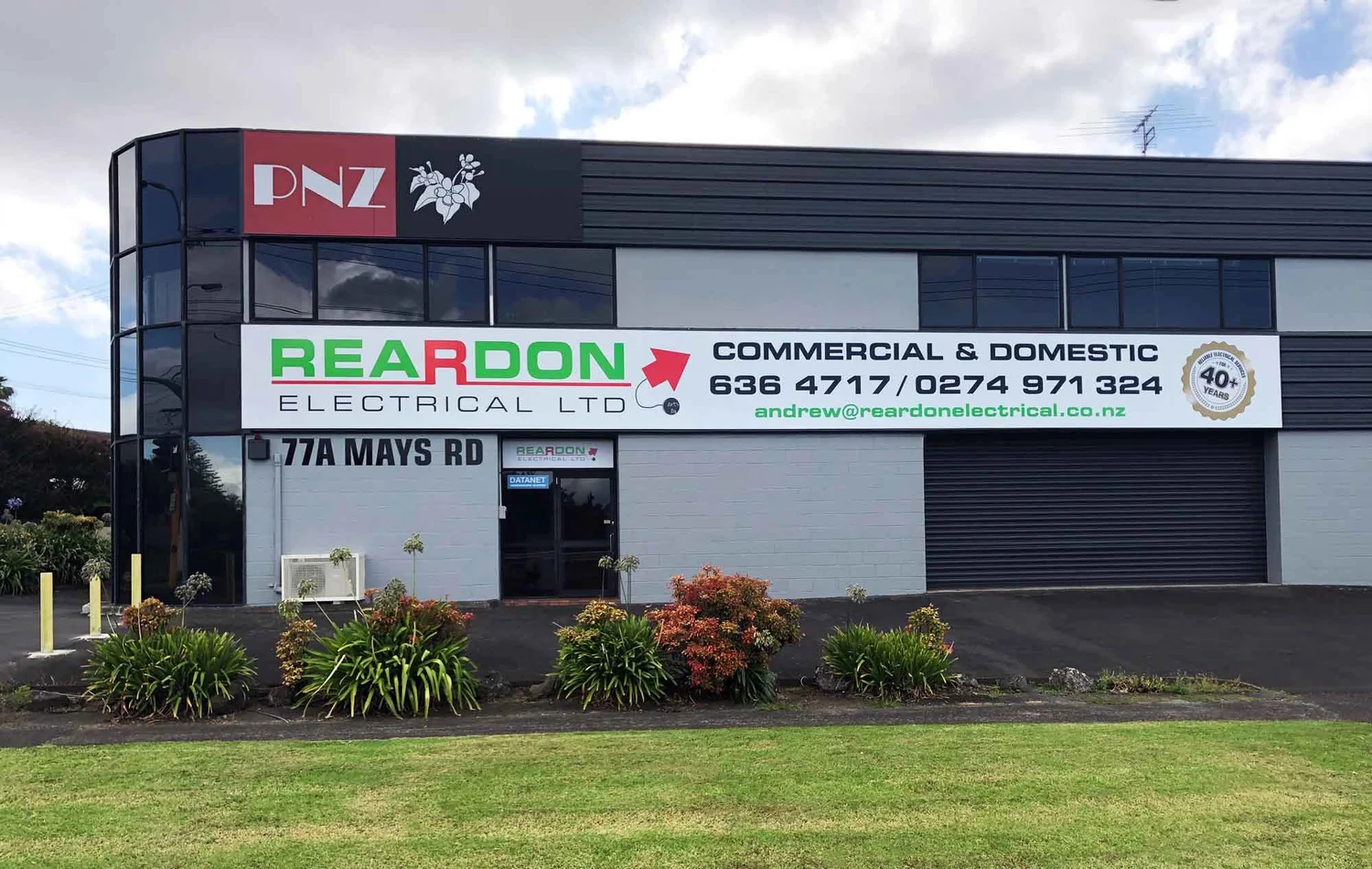 FIND YOUR ELECTRICIAN — Reardon Electrical